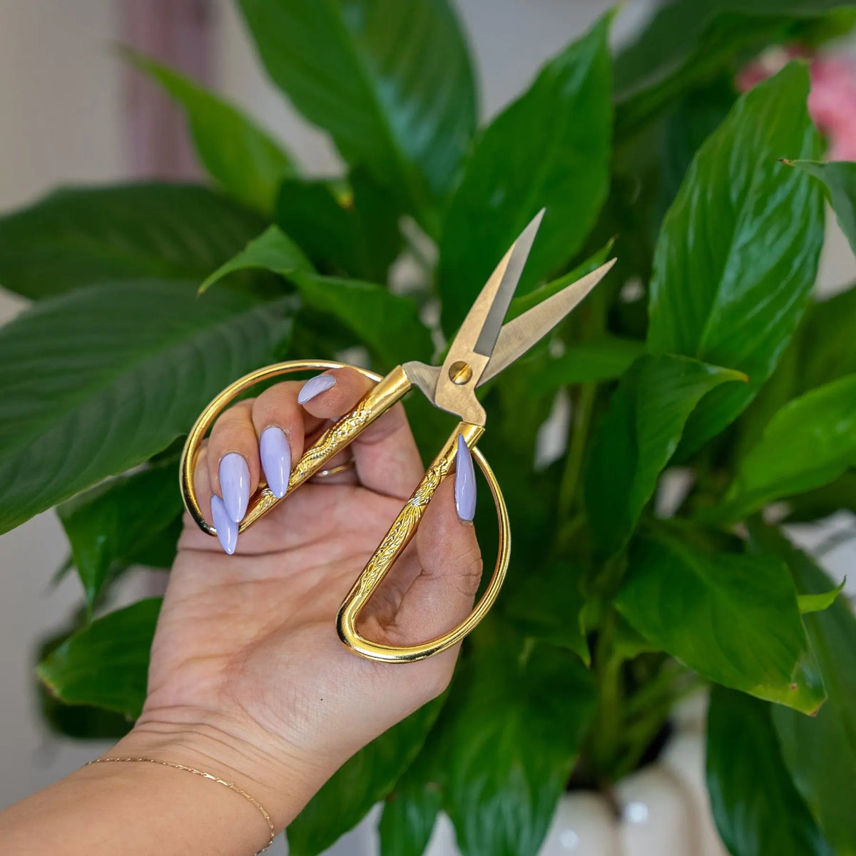 Vintage Gold Rug Trimming Scissors | Sharp Blades for Punch Needle Crafts