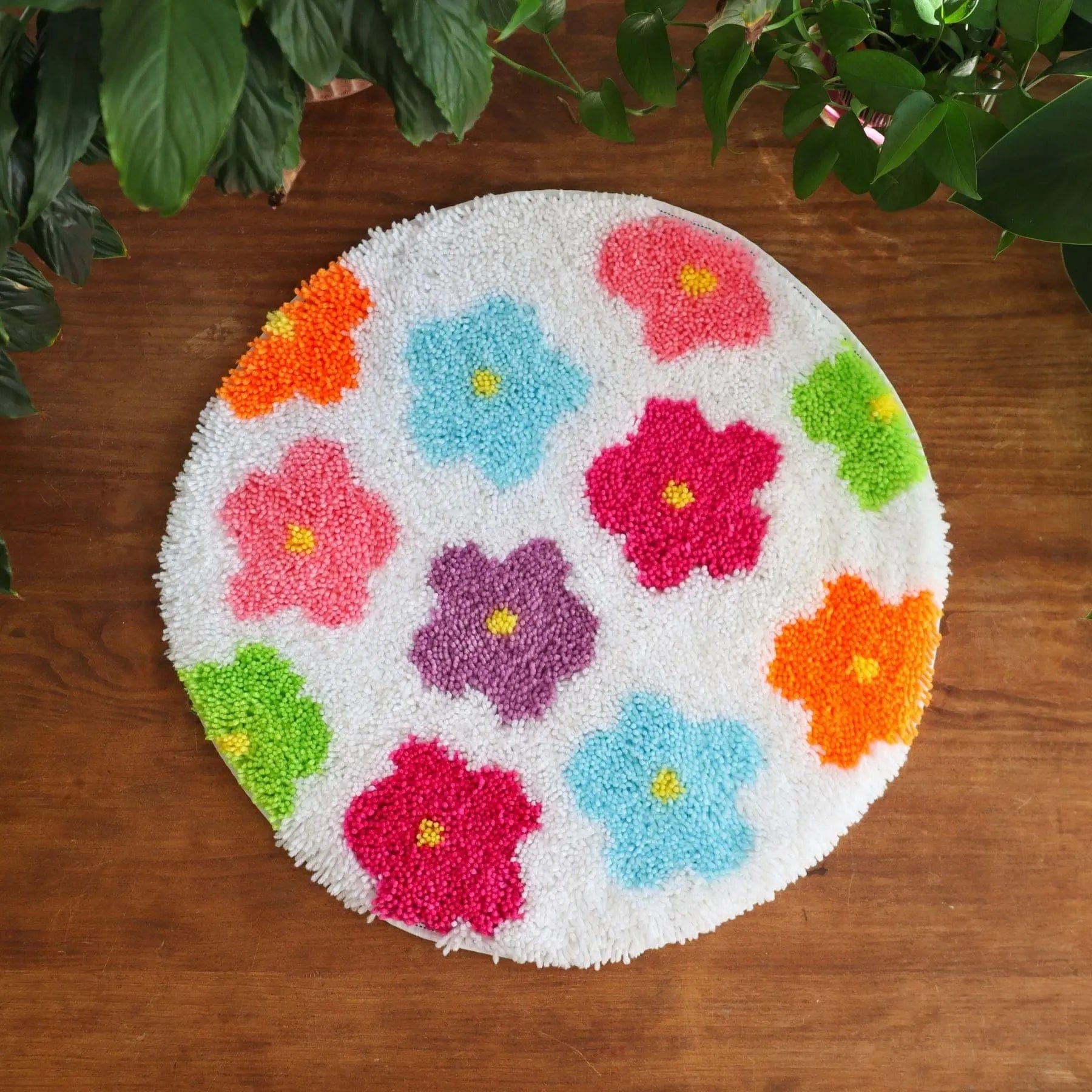FLOWER BOMB RAINBOW Latch Hook Rug Making Kit | Craft Club
