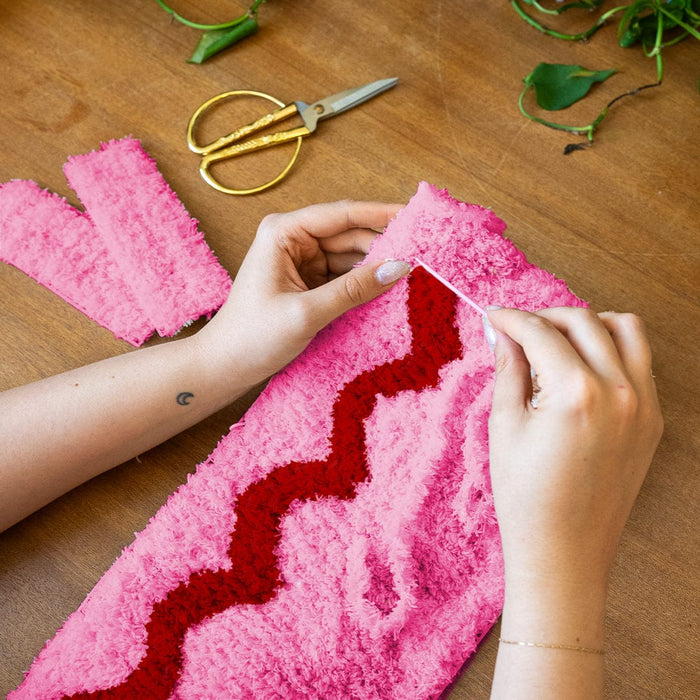 Pink & Red Wavey Woven Handbag DIY Kit | Easy Beginner Craft